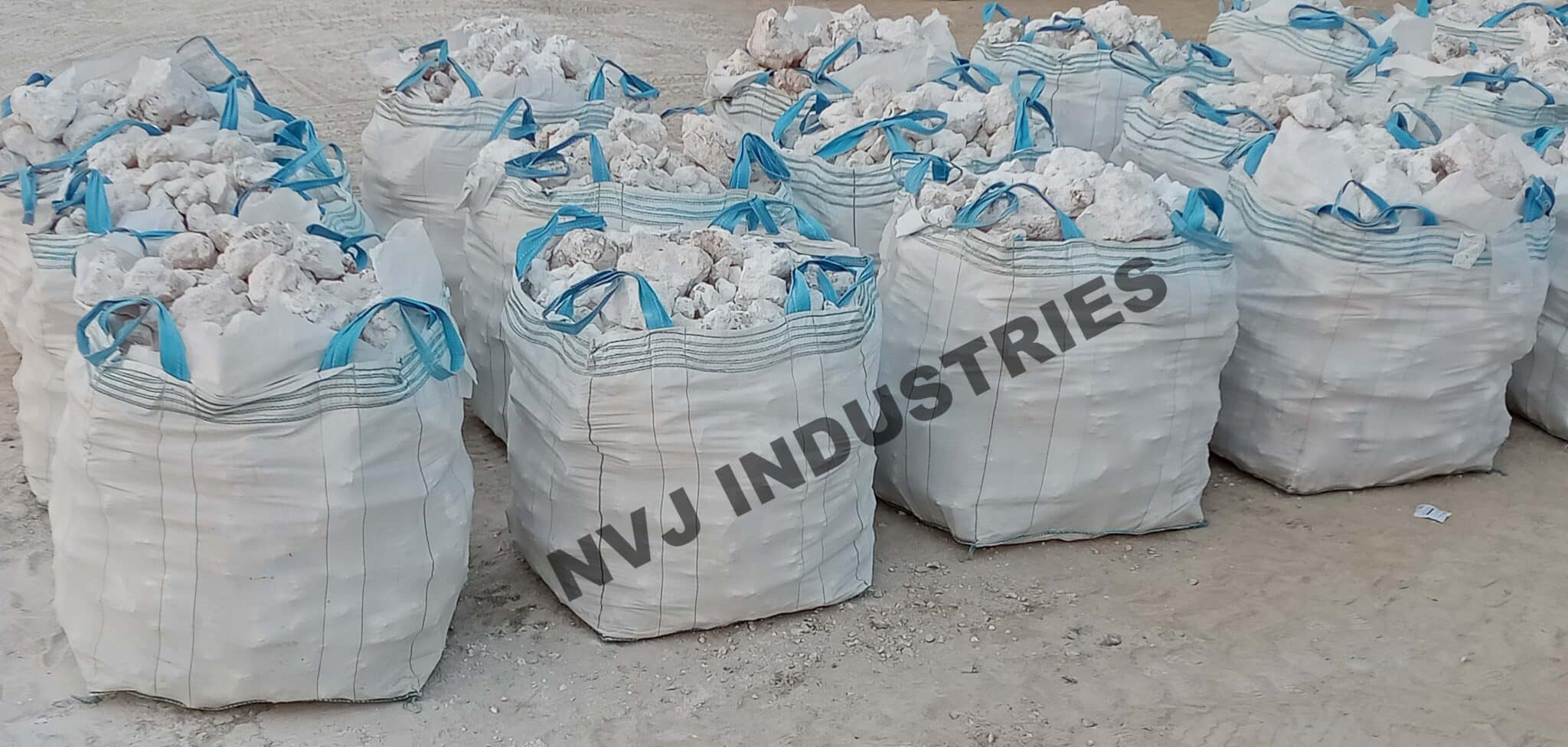 Raw Magnesite Lumps Exporter in Pakistan - NVJ Industries